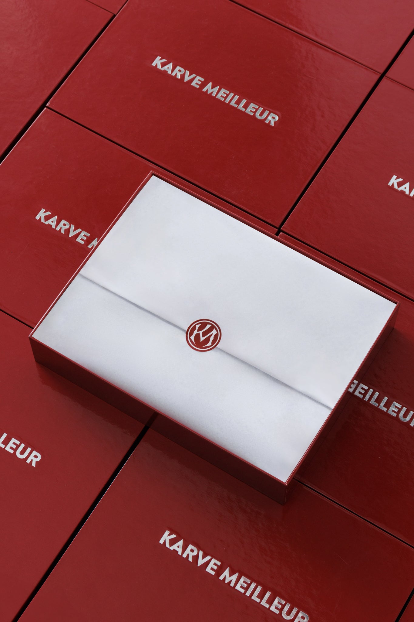 The Arcanum Ruffled Gloves | Dark Brown Ruffled Leather Avant Fit ...